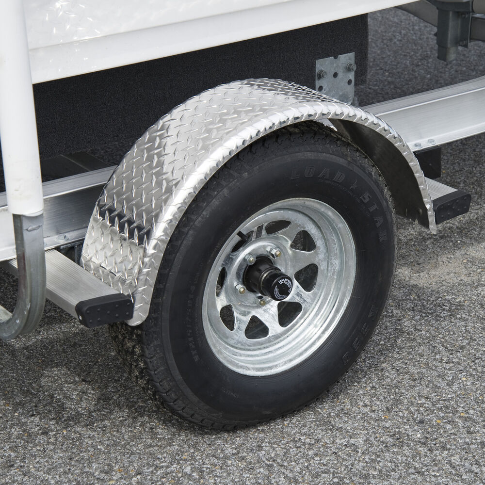 Smith Round Trailer Aluminum Tread Plate Fender for 14" Tire | Overton's